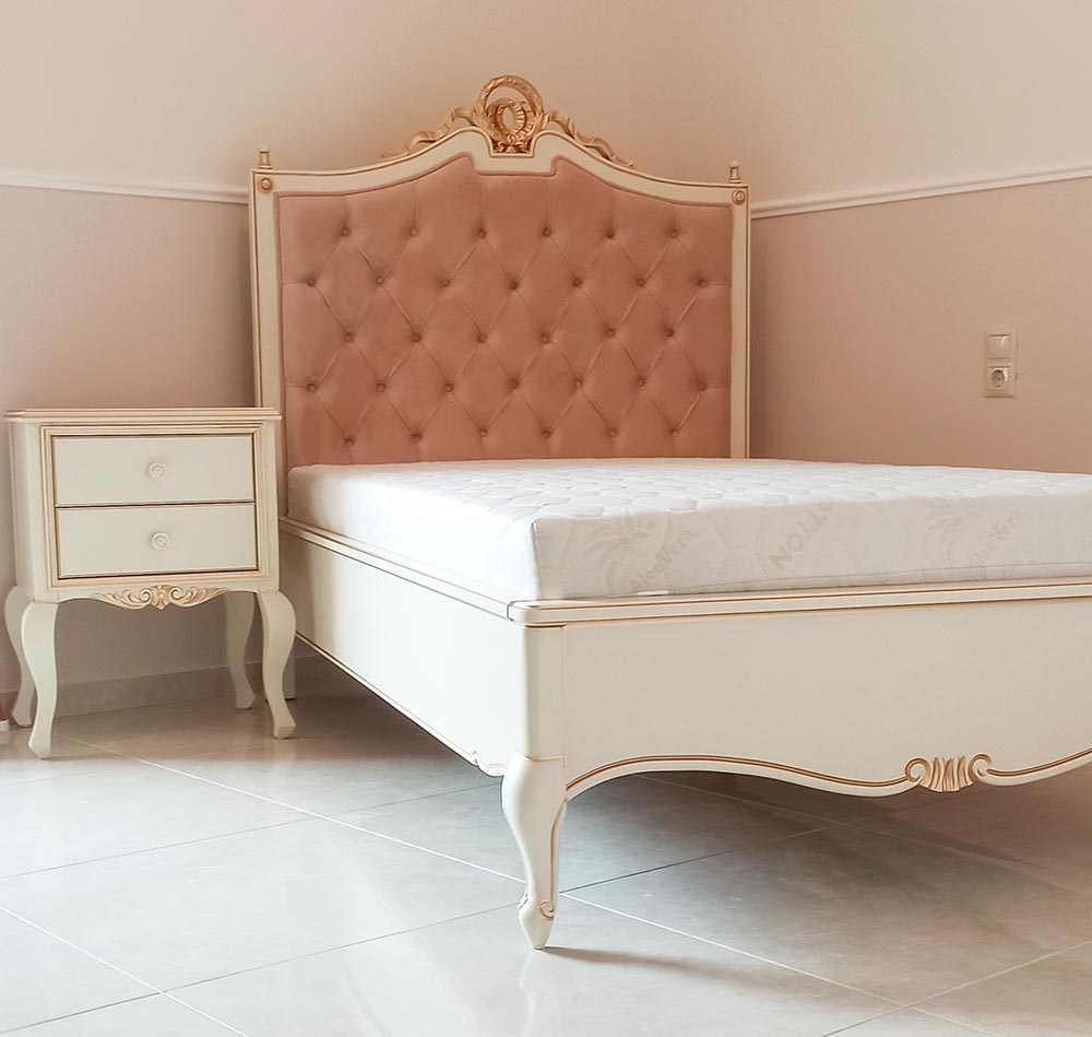 ELEGANCE AND LUXURY - ΕΠΙΠΛΟ TOULIOS